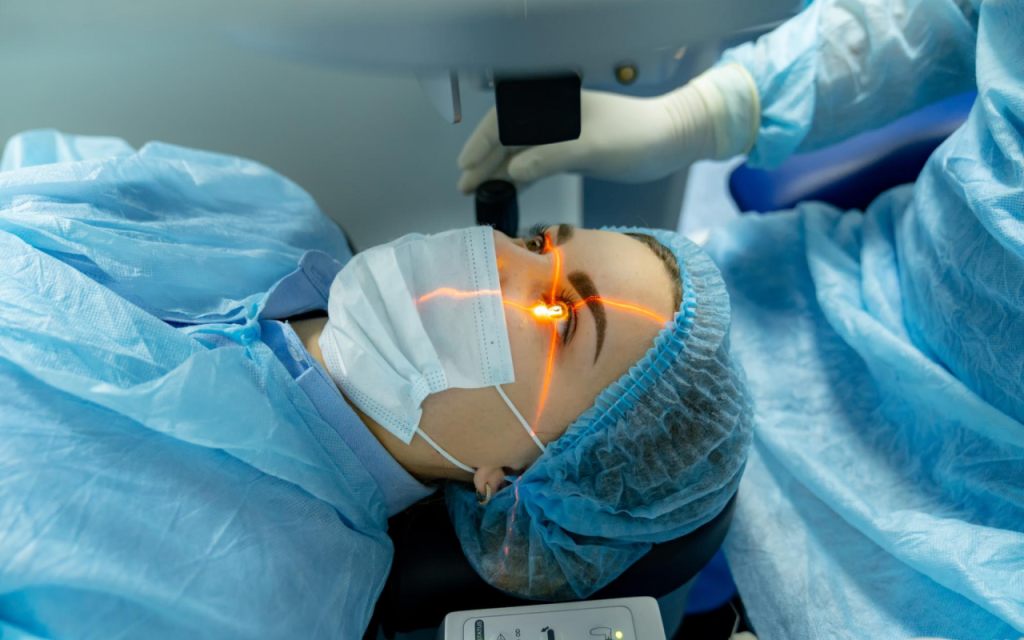 What Is Excimer Laser in Ophthalmology? - Esthe Royal